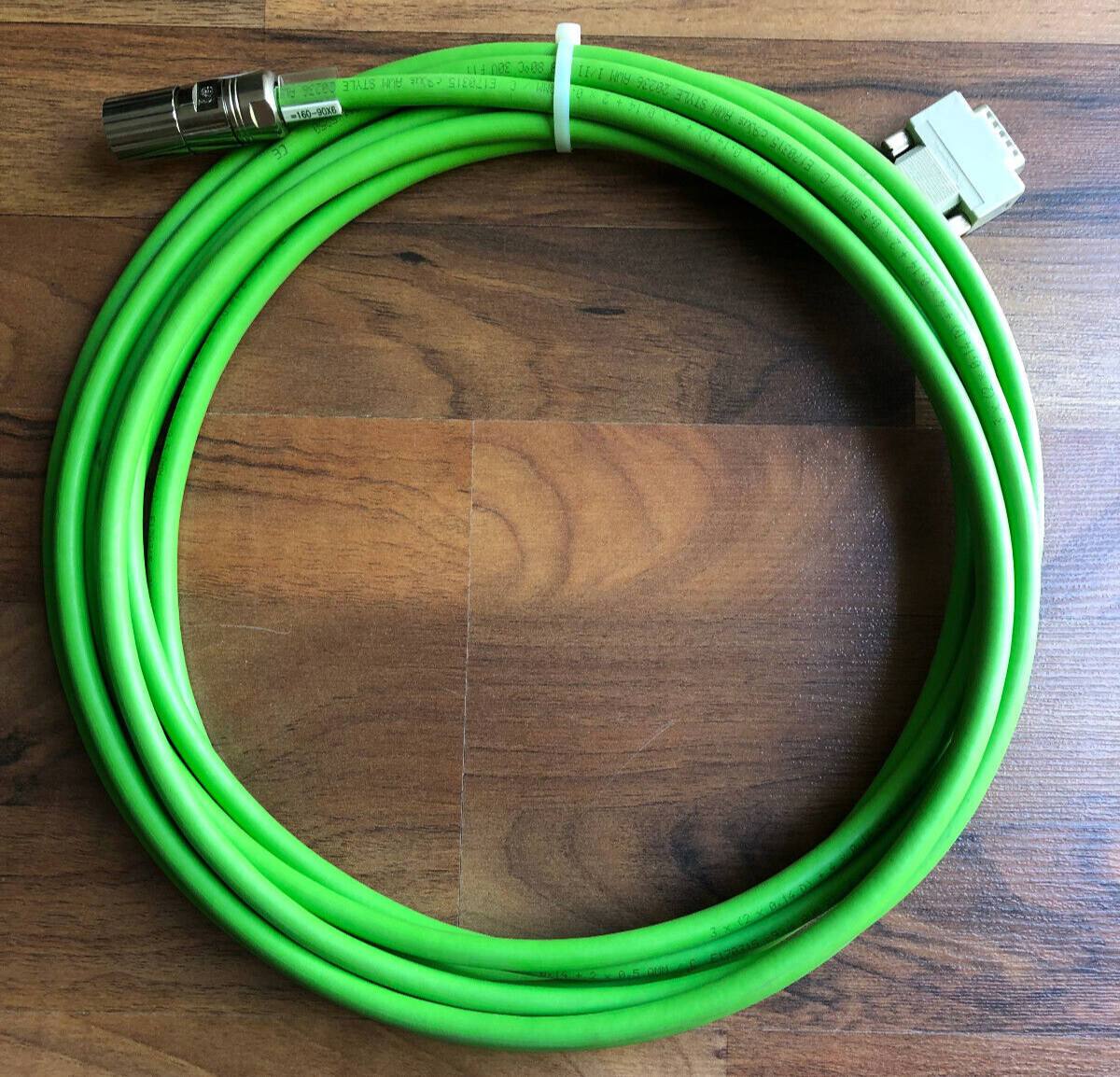 Kabel Länge: 6,3 m, Daten siehe Fotos: AWM Style 20236 – SIBA Germany